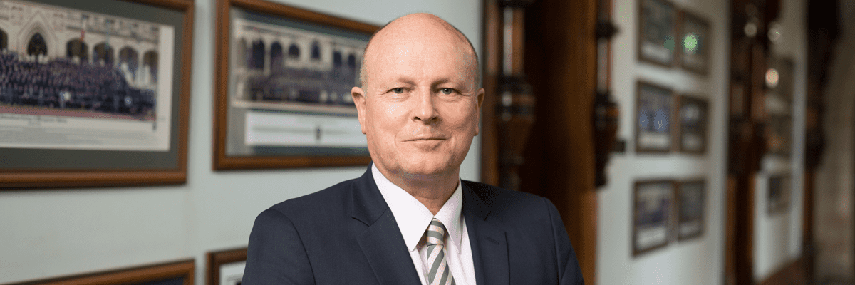 ICMS Deputy Vice Chancellor Welcomes New Students to ICMS Community - ICMS